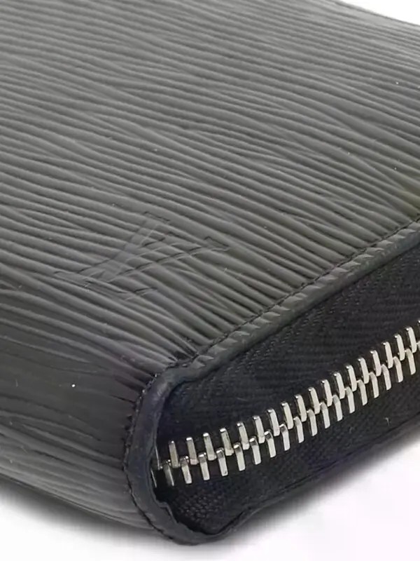 LOUIS VUITTON 2010 Zippy Leather Wallet - Black