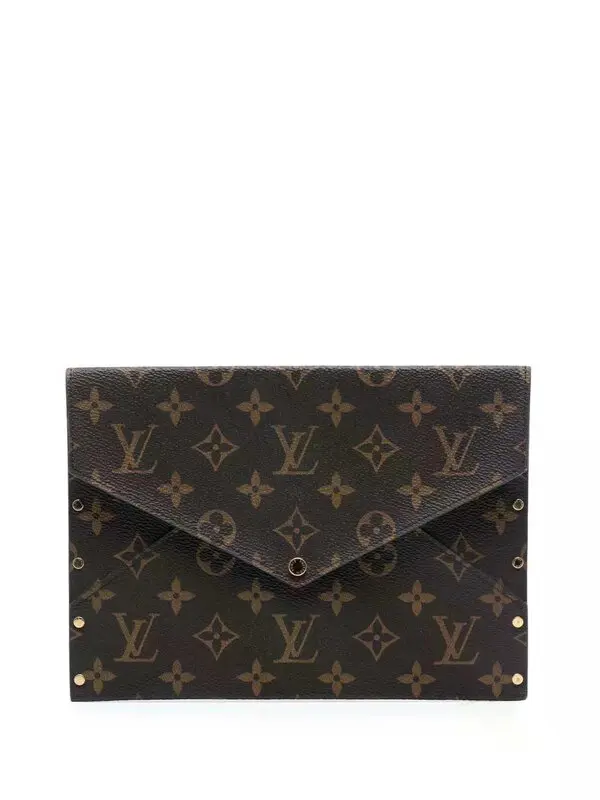 LOUIS VUITTON 2016 Monogram Rivets Envelope Mm