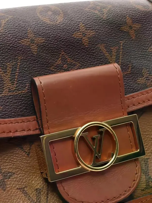 LOUIS VUITTON 2019 Mini Dauphine Shoulder Bag