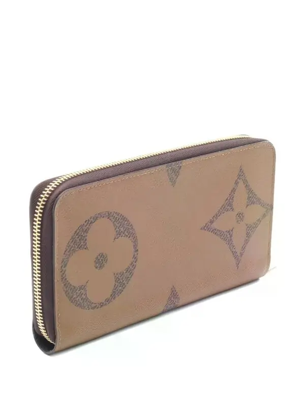 LOUIS VUITTON 2010s Zippy Monogram Wallet - Brown