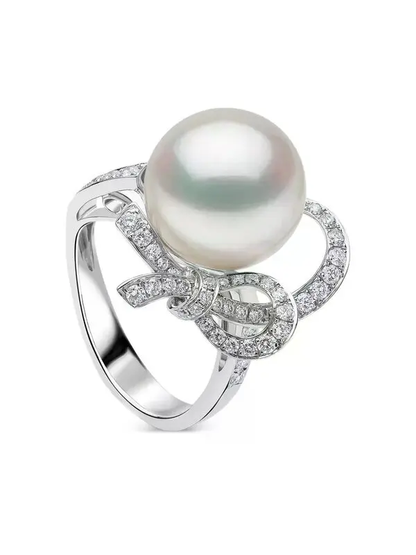 Yoko London Contessa Pearl And Diamond Ring - Silver
