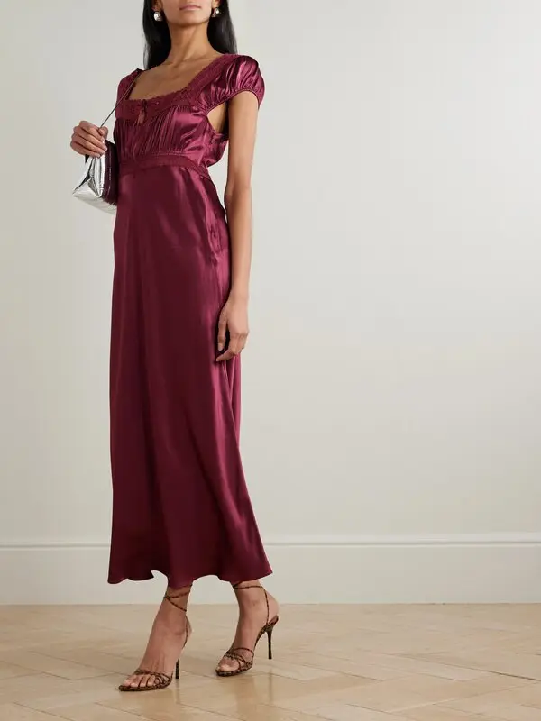 burgundy scalloped dress Mermaid Off Shoulder Scalloped Sweetheart Chapel Burgundy Lace Tulle Prom Dress main image 0