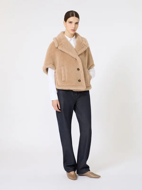 Max Mara Alpaca And Cashmere Teddy Fabric Cape - Beige