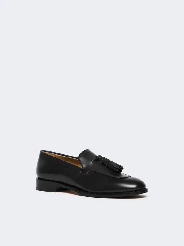 Max Mara Tasselled Leather Loafers - Black