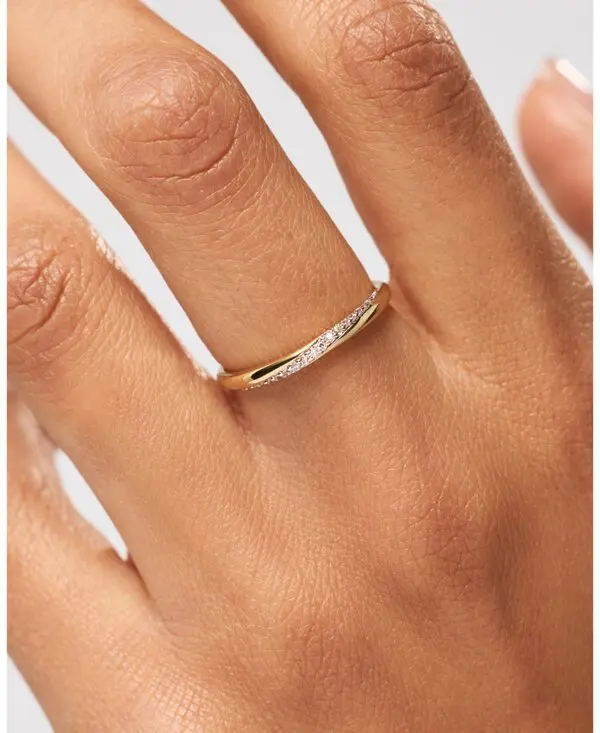 ANA LUISA Kira Slim Band Ring