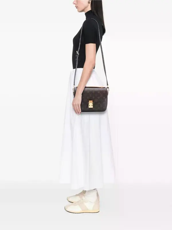 LOUIS VUITTON 2019 Monogram Pochette Metis Satchel