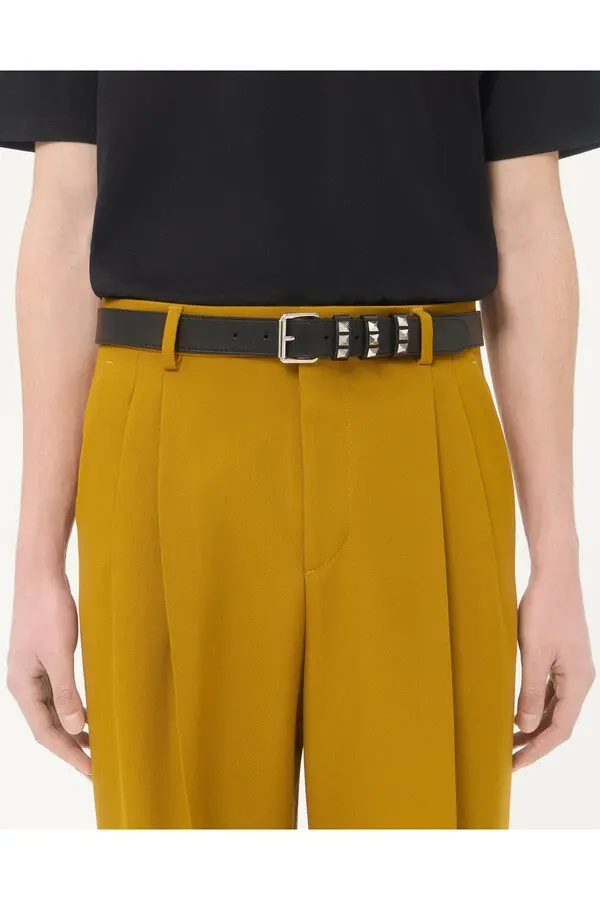 Valentino Garavani Flaneuse Belt In Calfskin - Black