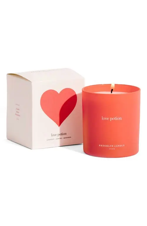 BROOKLYN CANDLE STUDIO Love Potion Limited Edition Candle - Red