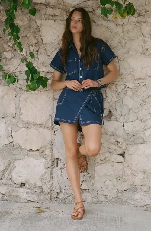 Vitamin A® Ashley Crop Organic Cotton Camp Shirt With Contrast Stitching