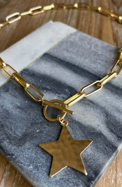 ERIN MCDERMOTT JEWELRY Hammered Star Pendant Necklace