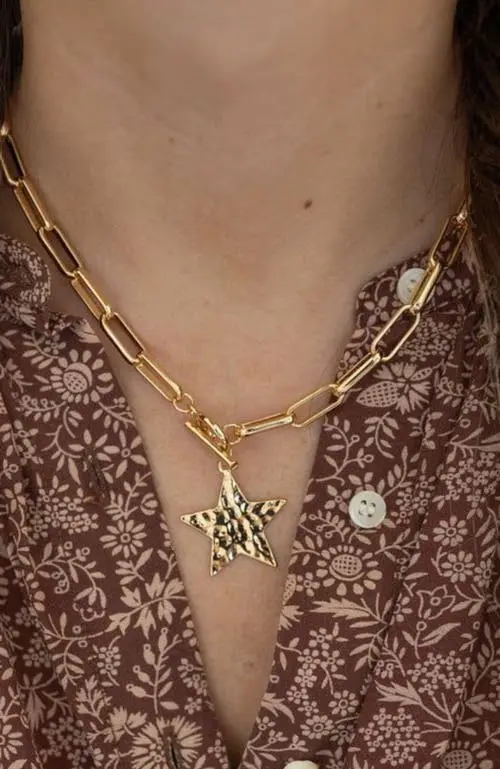 ERIN MCDERMOTT JEWELRY Hammered Star Pendant Necklace