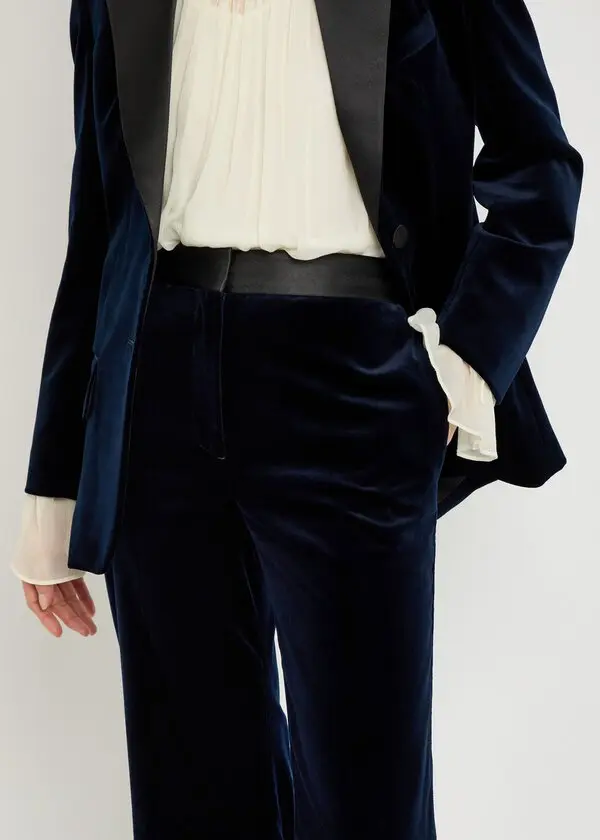 Victoria Beckham Flared-leg Velvet Trousers - Navy