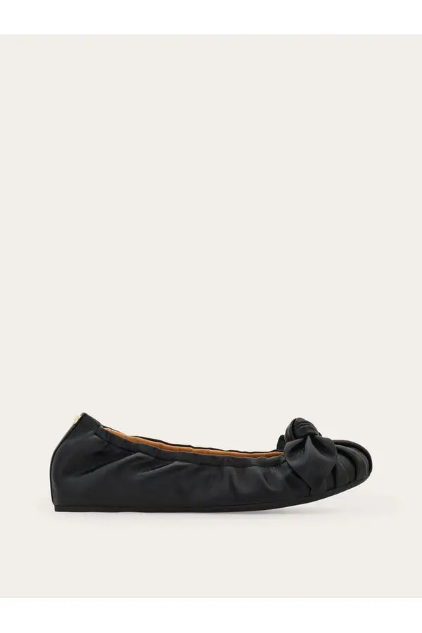 FERRAGAMO Bow Embellished Ballet Flat - Black