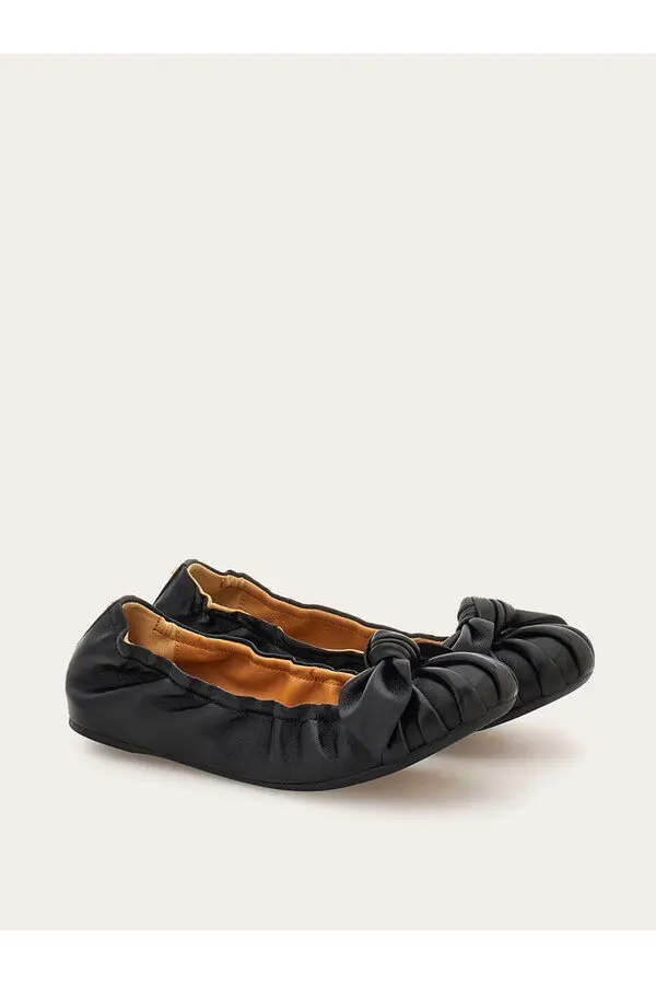 FERRAGAMO Bow Embellished Ballet Flat - Black