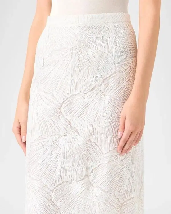 Akris Lacquered Techno Sea Fan Lace Midi Skirt - Ecru