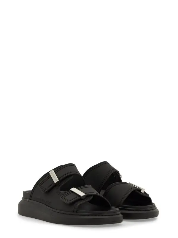 Alexander McQueen Oversized "hybrid" Sandal - Black