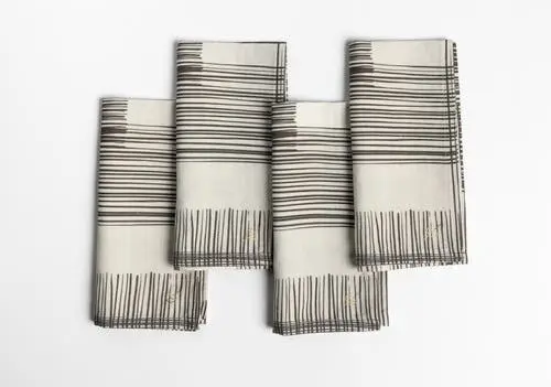 HOUSE OF REVELRY Hard Rock Napkins Set Of Four - Grey & Black