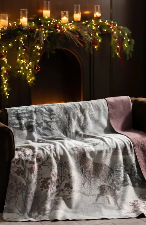 TOGAS Nordelia Throw