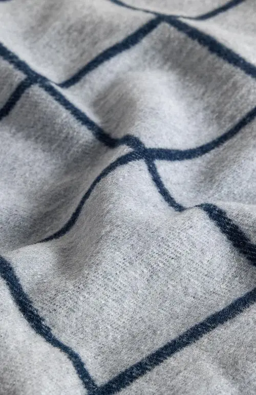 TOGAS Barnett Throw