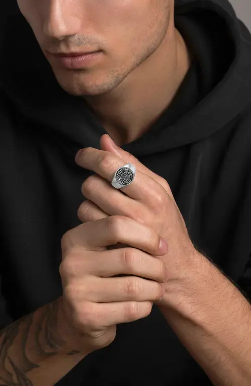 NIALAYA JEWELRY Stainless Steel Crest Ring