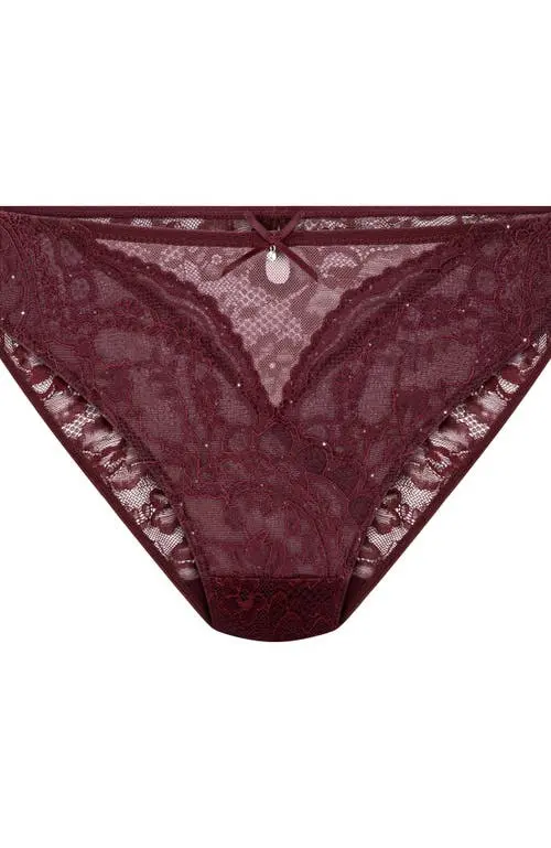 Hunkemoller Isadora Brazilian