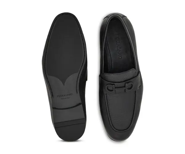FERRAGAMO Slip-on Deerskin Loafers - Nero