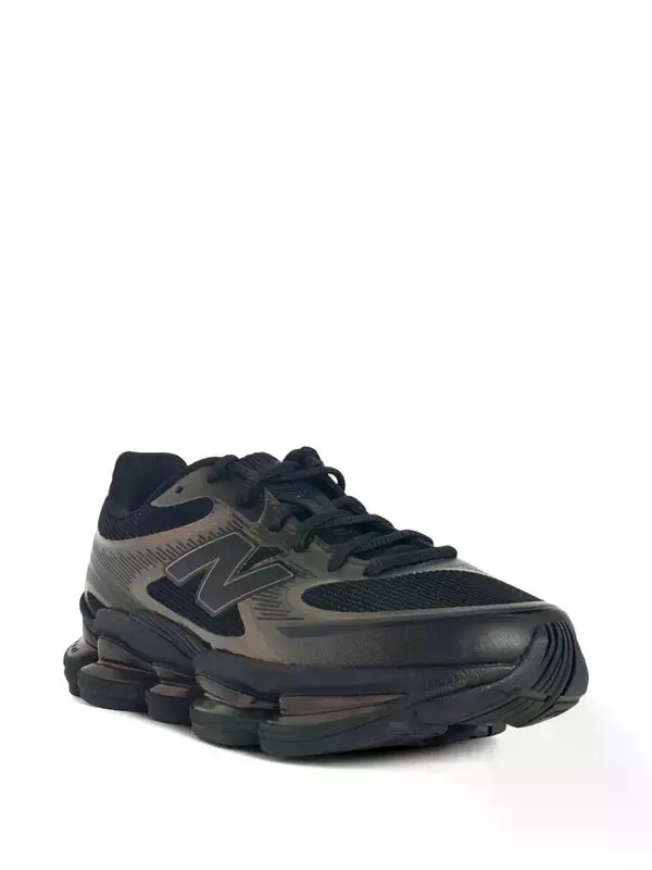 NEW BALANCE Abzorb 2000 Logo Sneakers - Black