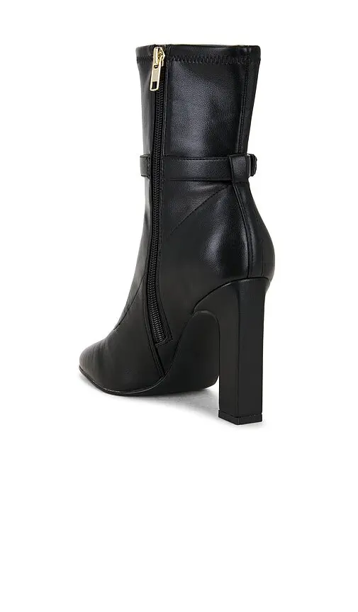 Steve Madden Aroma Pointed Toe Stiletto Heel Boots