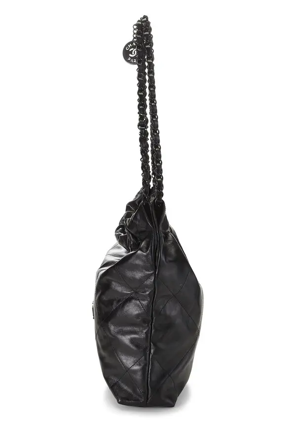 Chanel 22 Hobo Bag