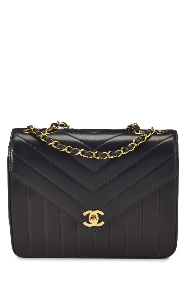Chanel Lambskin Chevron Envelope Flap Bag - Navy