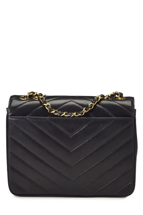 Chanel Lambskin Chevron Envelope Flap Bag - Navy