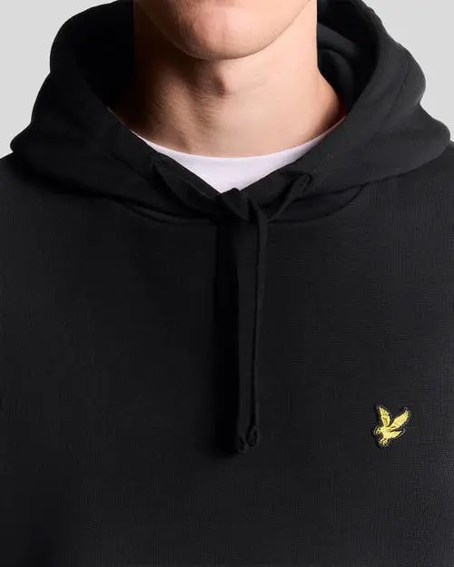 LYLE & SCOTT Long Sleeve Pullover Hoodie - Jet Black