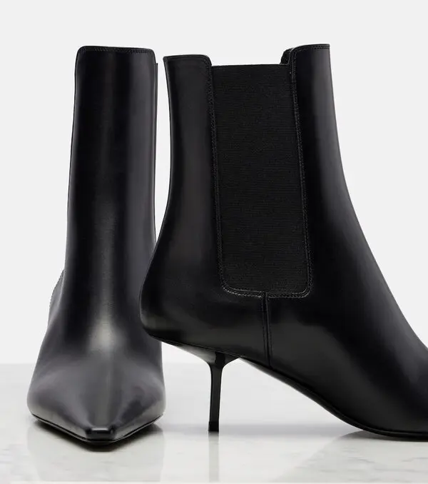 Saint Laurent Victoire 55 Leather Ankle Boots