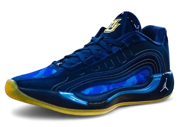 JORDAN Luka 4 Marquette Pe Sneakers