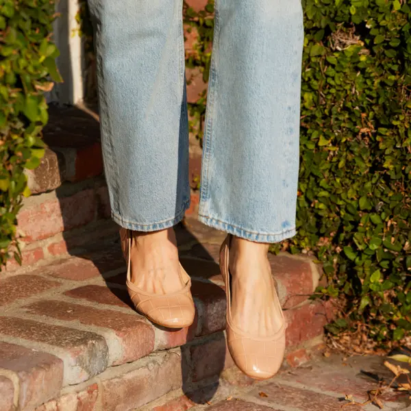 ELIZEE Gemma Croc-embossed Leather Flat