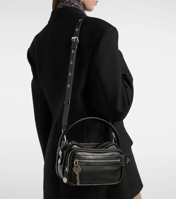 Acne Studios Top-handle Bag - Black