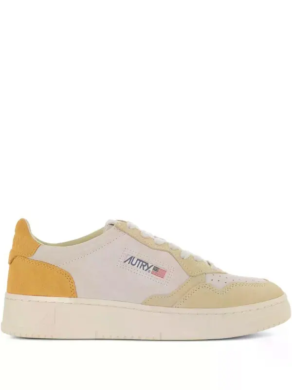 AUTRY Medalist Low Sneakers