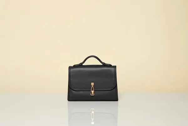 Gabriela Hearst Small Leonora Flap Bag - Black