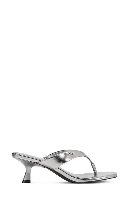 Dkny Sculptural Heel Flip Flops - Nickel