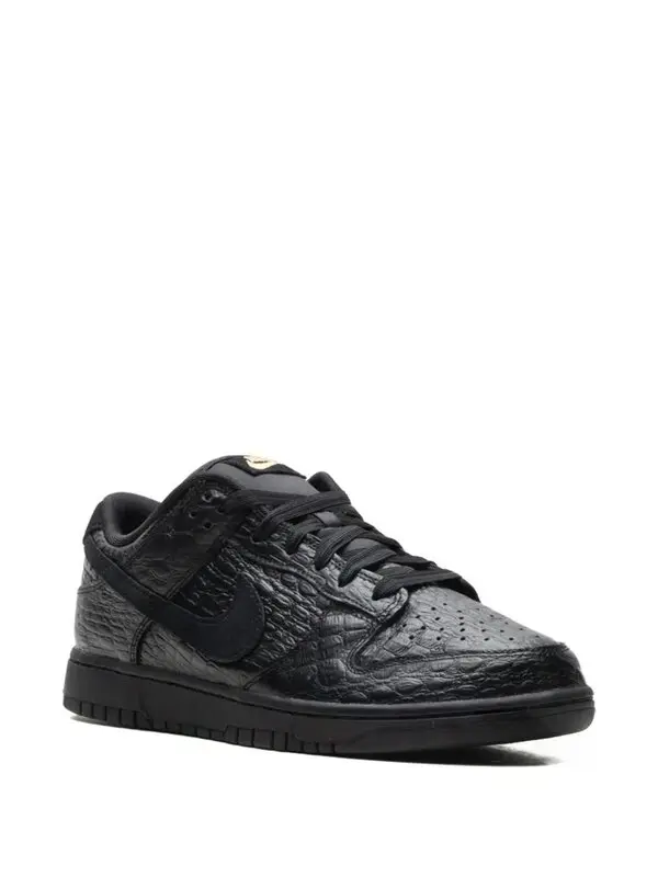 Nike Dunk Low Sneakers - Black