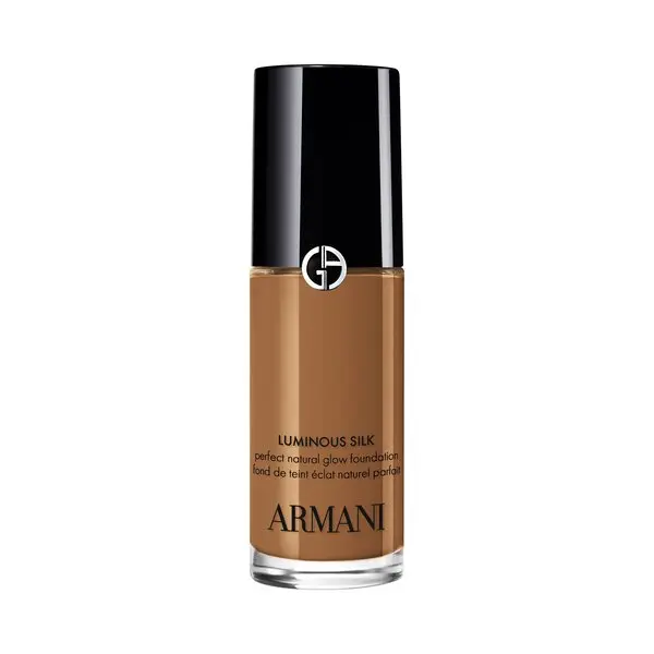 ARMANI Beauty Luminous Silk Natural Glow Blurring Foundation - 13.25 - Deep,neutral Golden