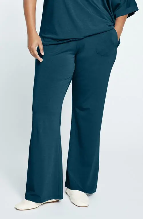 Universal Standard Ultimate Mola Lounge Pants - Deep Sea