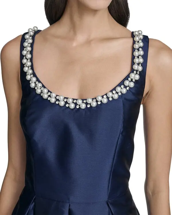 Eliza J Sleeveless Scoop Neck Ballgown