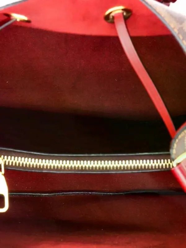 LOUIS VUITTON Néonoé Handbag Damier Leather Mm - Brown