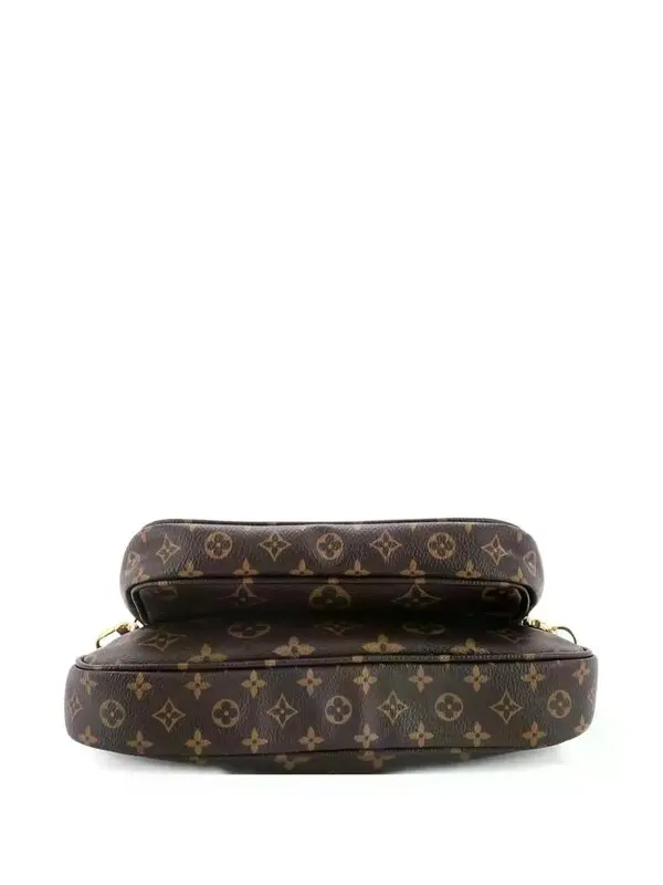 LOUIS VUITTON Multi Pochette Accessoires Monogram Canvas - Brown