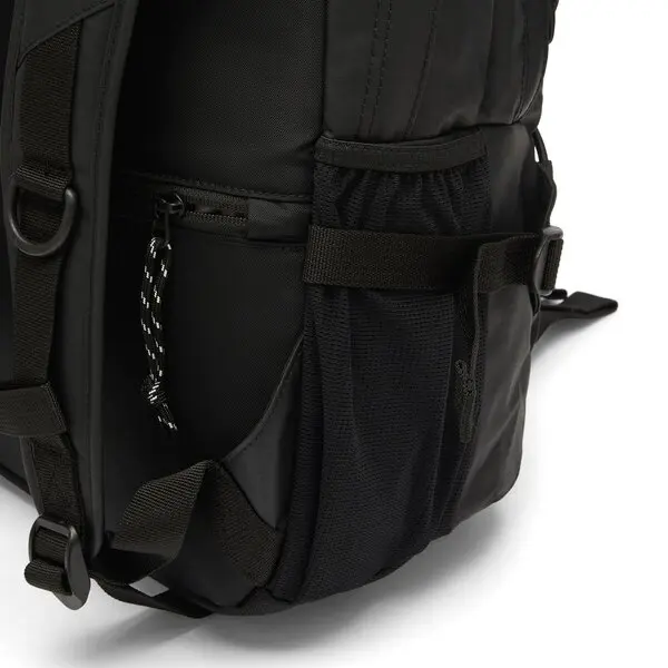 EASTPAK Gerys Pro Backpack - Rip Black Coat