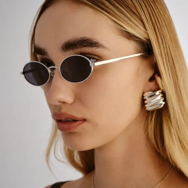Le Specs Love Train Smoke Mono Sunglasses