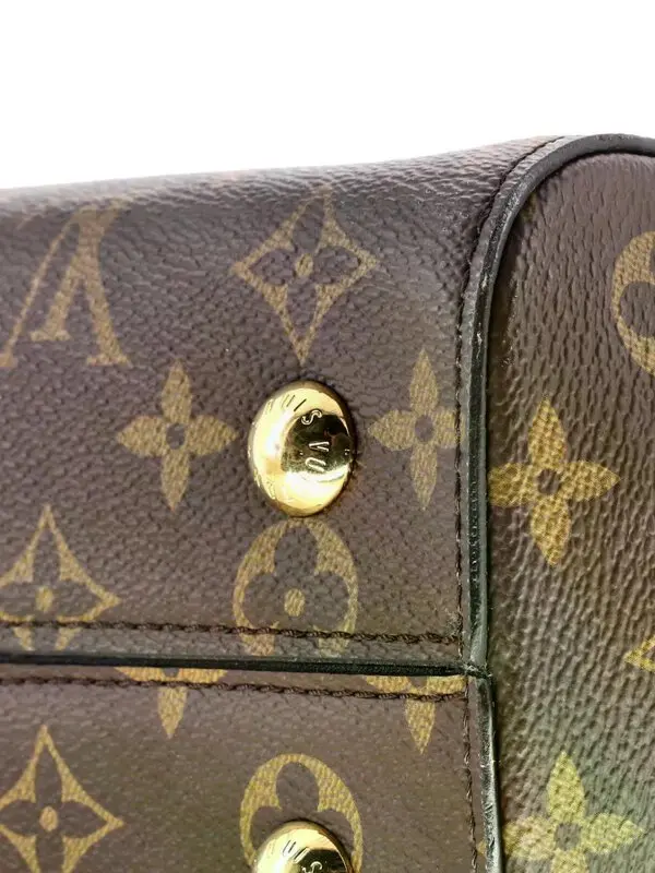 LOUIS VUITTON Cluny Top Handle Monogram Mm - Brown