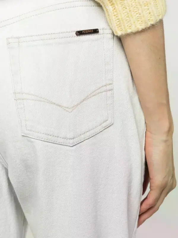 Peserico Light Wash Tapered Leg Jeans