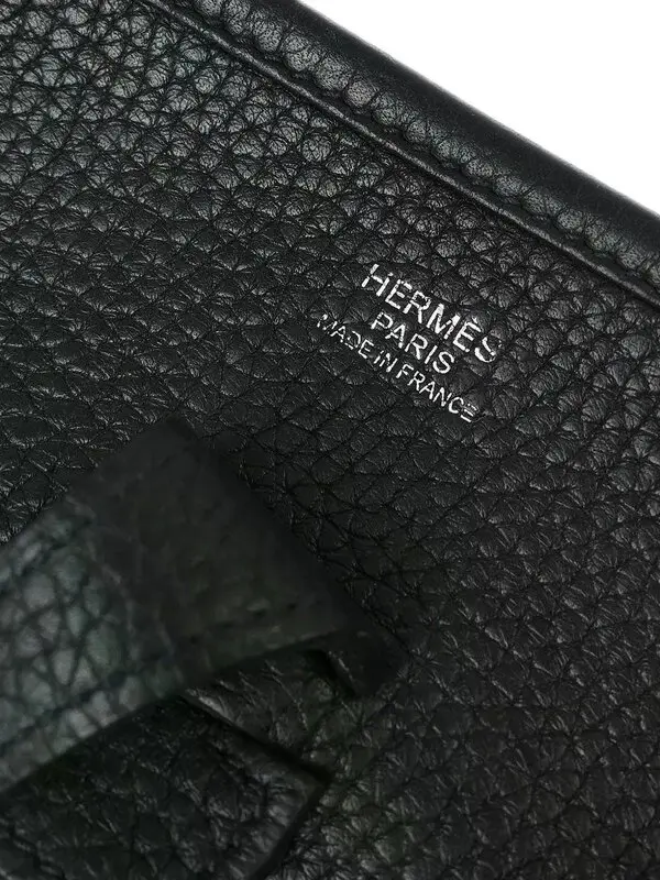 Hermès 2017 Pm Evelyne Pebbled-grain Shoulder Bag - Black